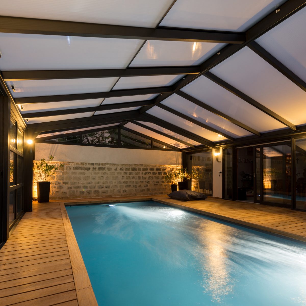 12 idées pour décorer votre piscine intérieure | Cover Concept